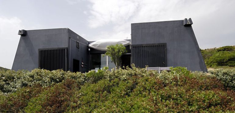 The Casa Bunker by Cini Boeri – Platform Architecture and Design